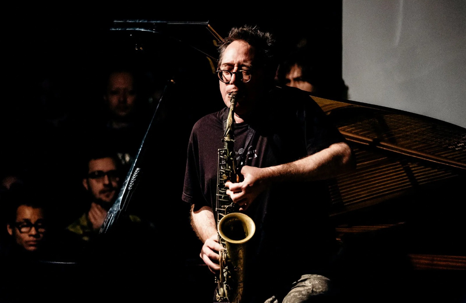 Celebramos 70 años de John Zorn invencible.net